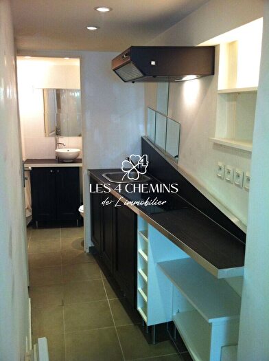 Appartement à louer - Le Centre, Auriol - 1 pièce