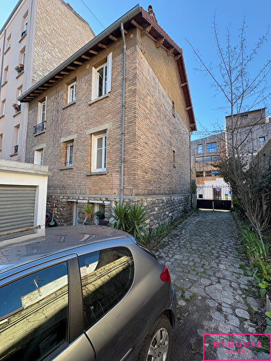 Malakoff, Maison de l'Enfant, Guy Moquet - Maison 13 pièces à vendre