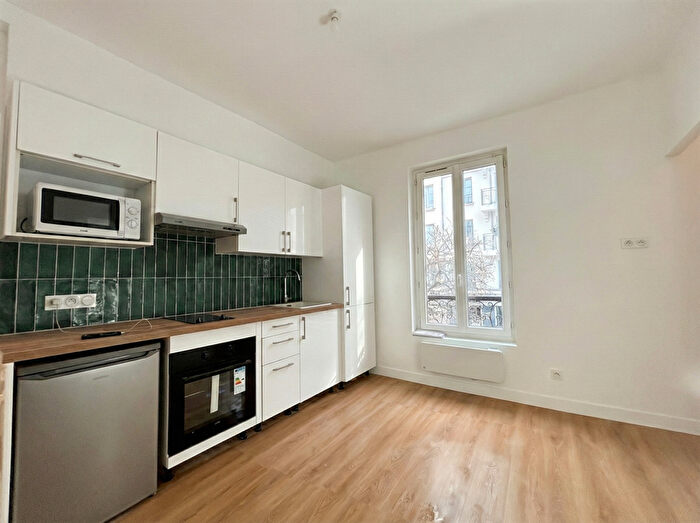 Appartement à vendre - Puteaux, Vieux Puteaux - 2 pièces - 1 chambre