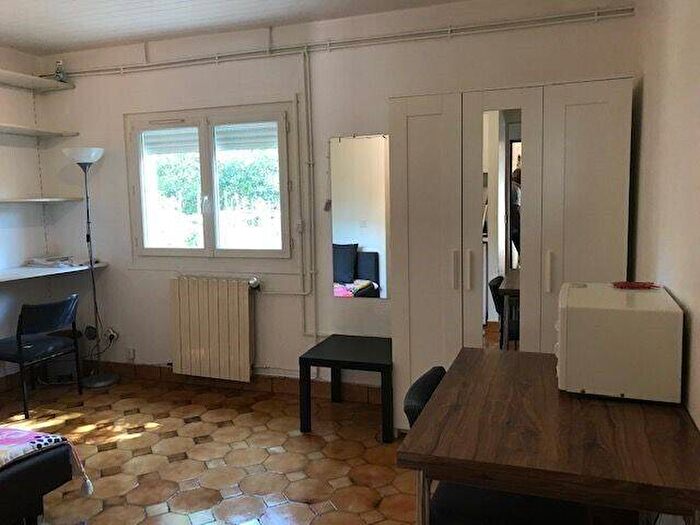 Centre Historique, Montpellier : Appartement 1 pièce à louer