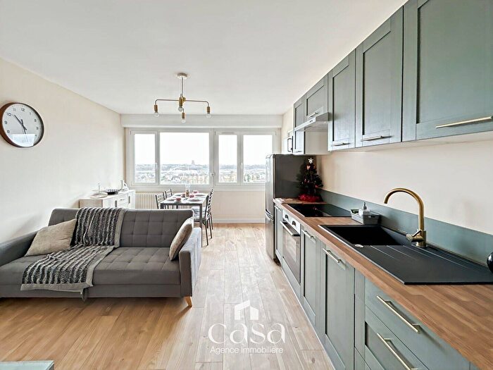 Appartement à louer - Bourg-Montmorency Nord, Hérouville-Saint-Clair - 1 pièce