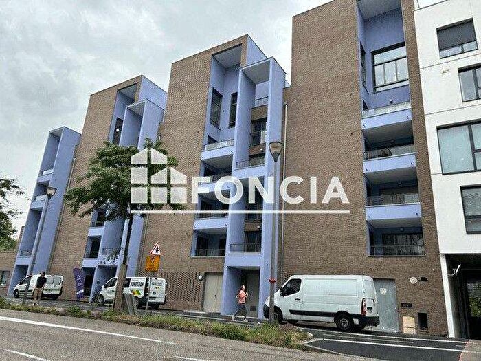 Neudorf Est Centre, Strasbourg : Appartement 2 pièces à louer