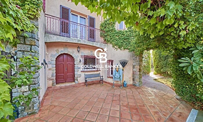 Maison à vendre - La Londe-les-Maures, Baie des Isles - 15 pièces - 12 chambres