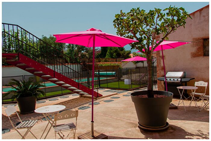 Maison à vendre - Brouilla - 17 pièces - 10 chambres