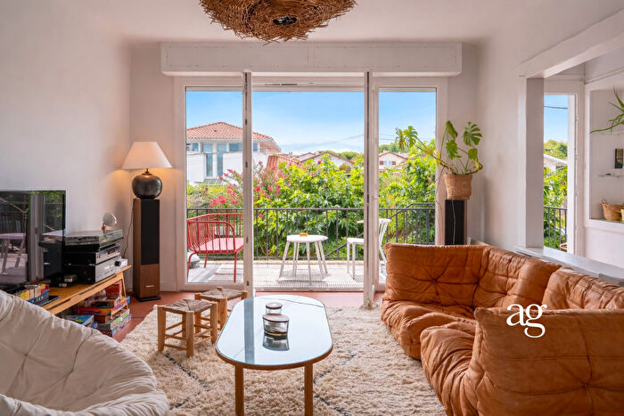 Maison à vendre - Anglet, Montbrun - 7 pièces - 5 chambres