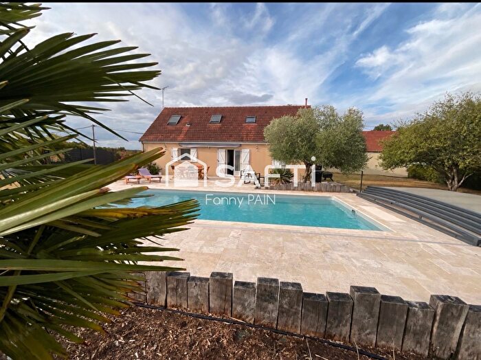 Neuillé-le-Lierre - Maison 6 pièces à vendre