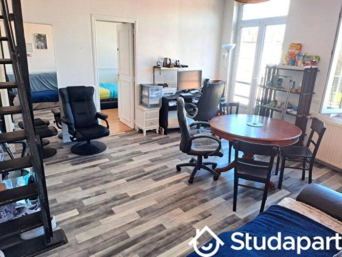 Appartement à louer - Faubourg de Béthune-Concorde, Lille - 1 pièce - 1 chambre