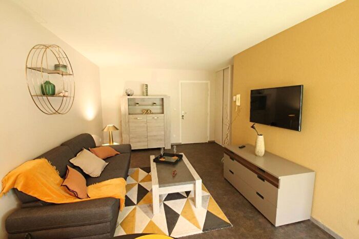 Appartement à louer - Pontaillac, Royan - 2 pièces - 1 chambre