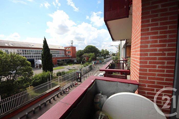 Maisons à vendre et appartements à louer - 1
