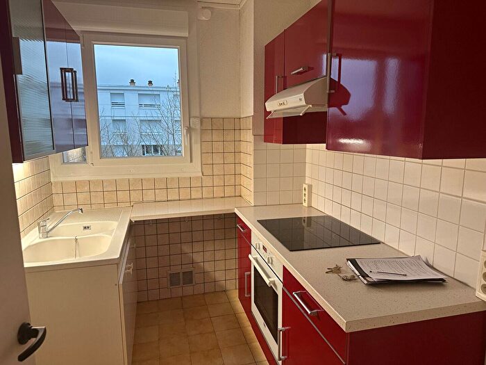 Appartement à louer - Noës, Pessac - 2 pièces - 1 chambre