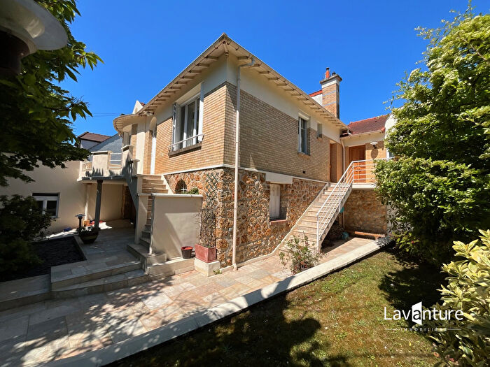 Maison 8 pièces à vendre à Châtenay-Malabry