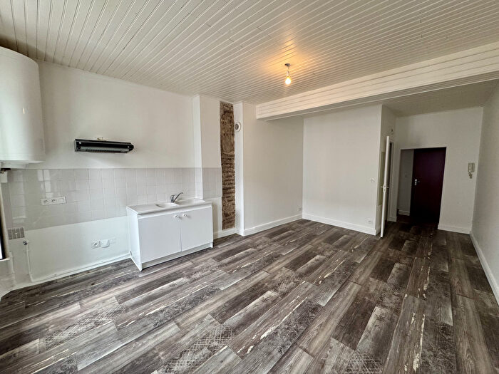Villeneuve-sur-Lot, Saint-Etienne - Appartement 2 pièces à louer