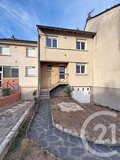 Maison 4 pièces à Yzeure, Yzeurespace, à vendre