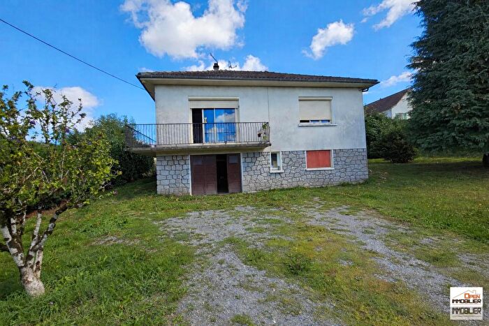 Châteauneuf-la-Forêt : Maison 4 pièces à vendre