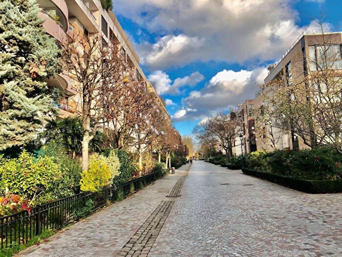 Appartement à louer - Levallois-Perret - 2 pièces - 1 chambre