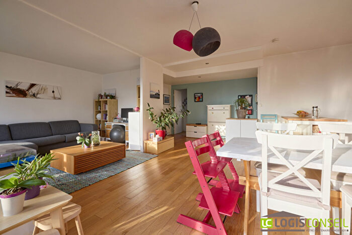 Appartement à vendre - Châtenay-Malabry, Malabry - 4 pièces - 3 chambres