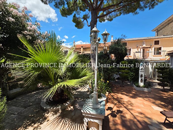 Saint-Paul-Trois-Châteaux - Maison 5 pièces à vendre