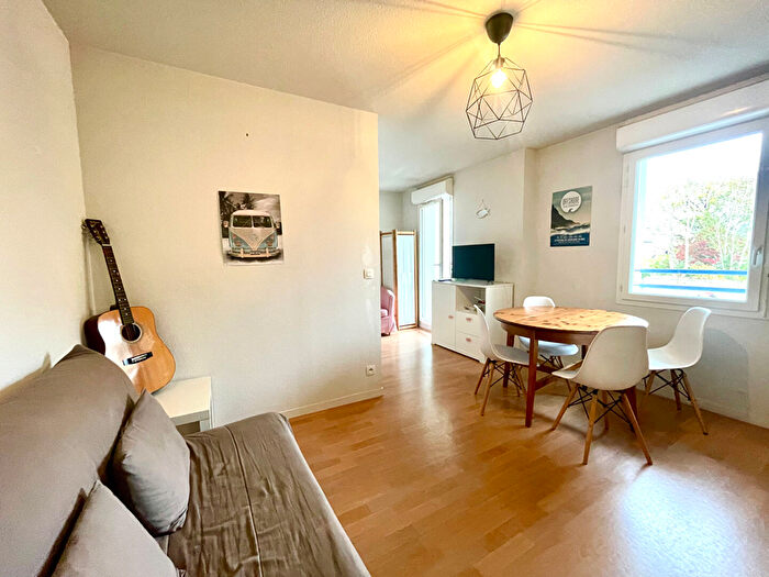 Appartement à louer - Auray, Gare - 1 pièce