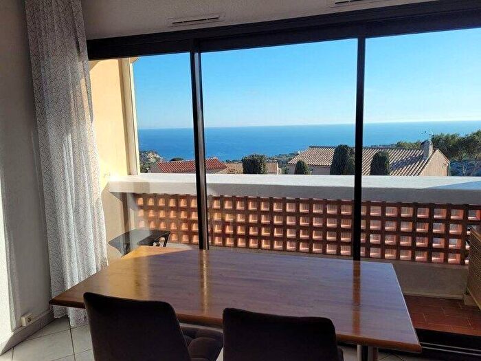 Appartement 1 pièce à louer - Cassis
