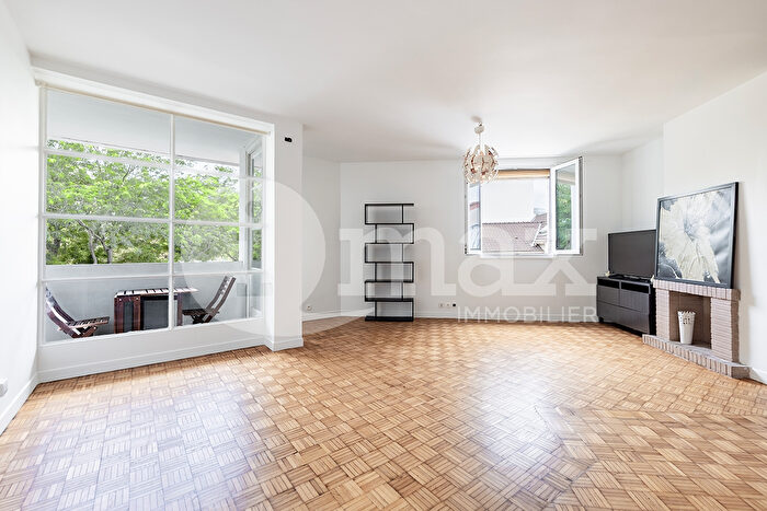 Appartement 3 pièces à vendre à Courbevoie, Bécon