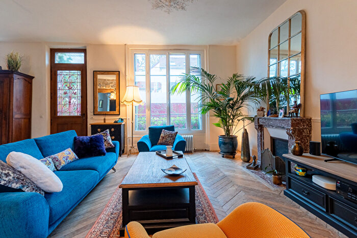 Maison à vendre - Meulan-en-Yvelines - 7 pièces - 4 chambres