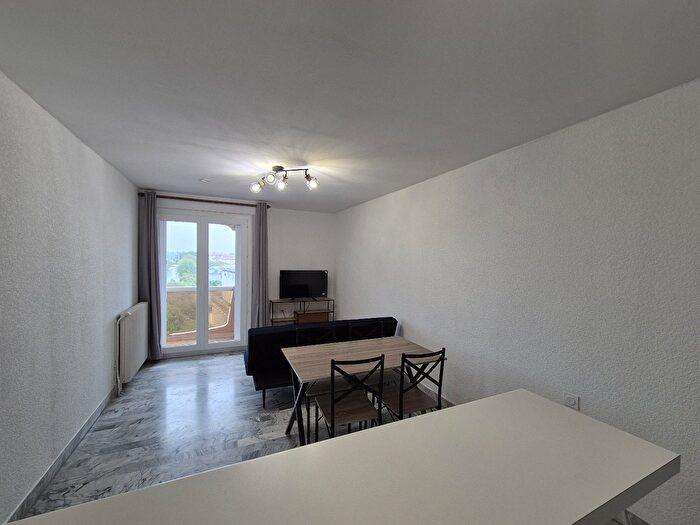 Béziers, Garrissou, Plaisance : Appartement 2 pièces à louer