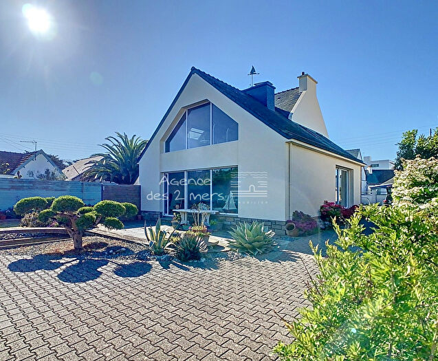 Maison à vendre - Quiberon, Centre-ville, Grande Plage, Port Maria, Goviro, Kervozès - 5 pièces - 4 chambres