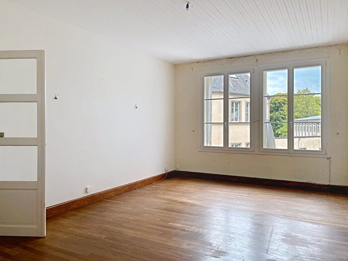 Appartement 5 pièces à Coutances, à vendre
