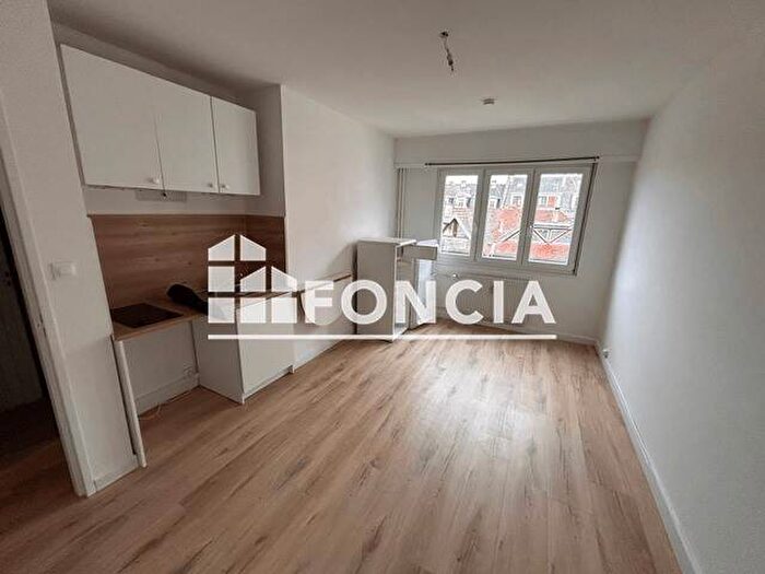 Appartement à louer - Orangerie Est, Strasbourg - 1 pièce