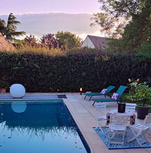 Maison 8 pièces à Saint-Jean-le-Blanc, à vendre