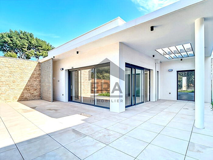 Maison à vendre - Marseille e , Sormiou - 4 pièces - 3 chambres