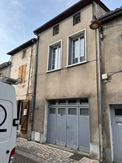 Appartement à vendre - La Rochefoucauld - 3 pièces - 1 chambre