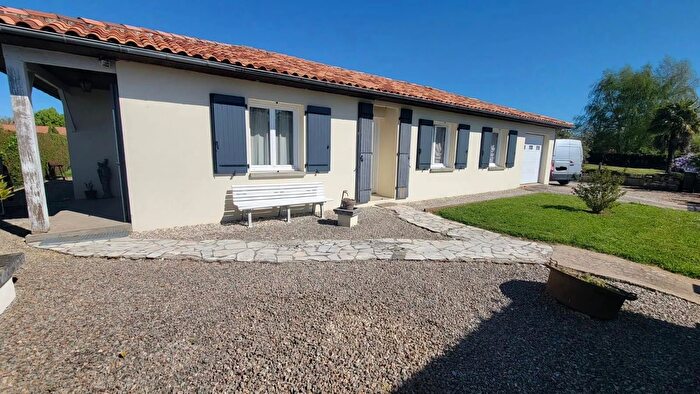 Maison 5 pièces à vendre à Verteuil-sur-Charente