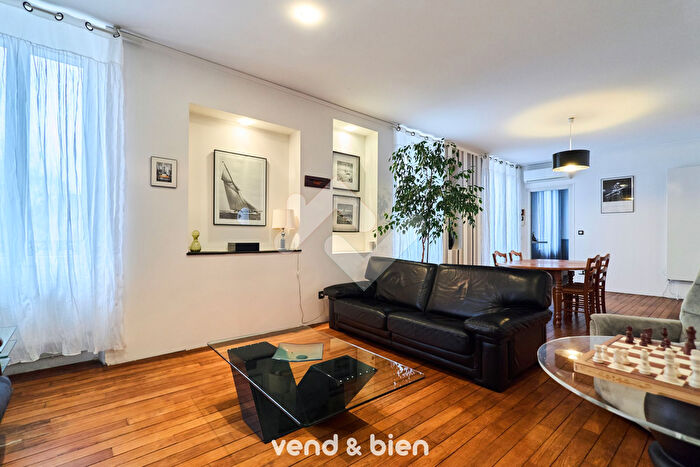 Appartement à vendre - Épernay, Coteau Nord Ouest - 4 pièces - 2 chambres
