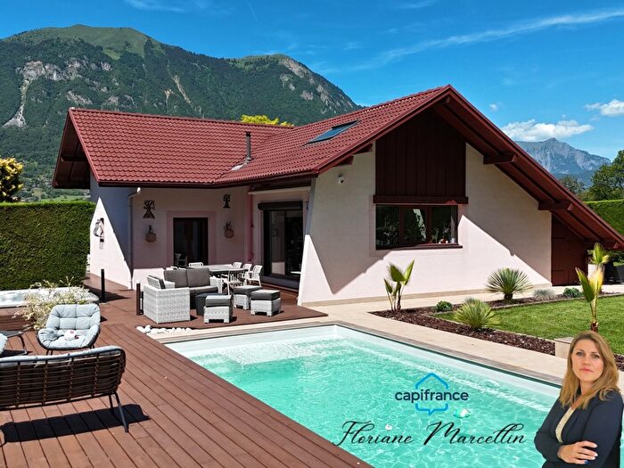 Maison 5 pièces à Bonneville, à vendre