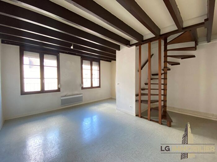 Appartement à louer - Amiens - 2 pièces - 1 chambre