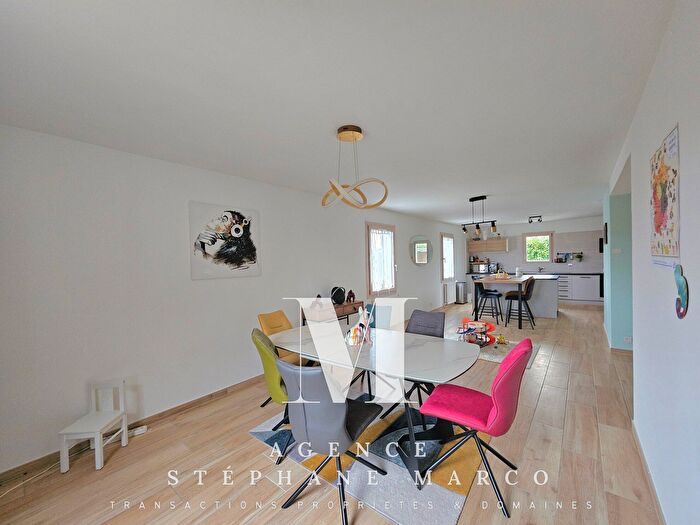 Maison 7 pièces à Saintes, à vendre
