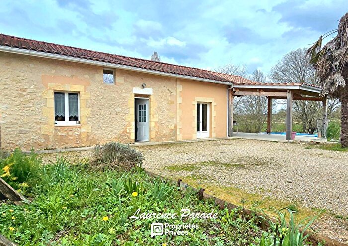 Maison à vendre - Villefranche-de-Lonchat - 4 pièces - 2 chambres