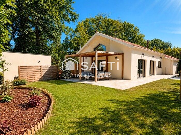 Pessac, M : Maison 7 pièces à vendre