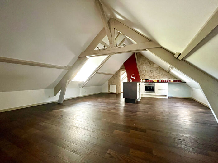 Appartement 3 pièces à Senlis, Centre-ville, à vendre