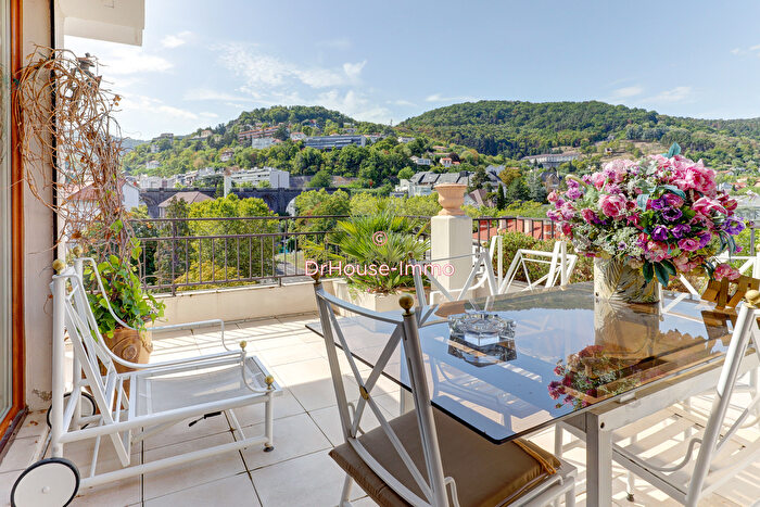Chamalières, Montjoly : Appartement 6 pièces à vendre