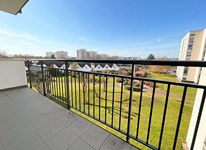 Appartement à vendre - Les Clayes-sous-Bois, Ouest - 4 pièces - 2 chambres