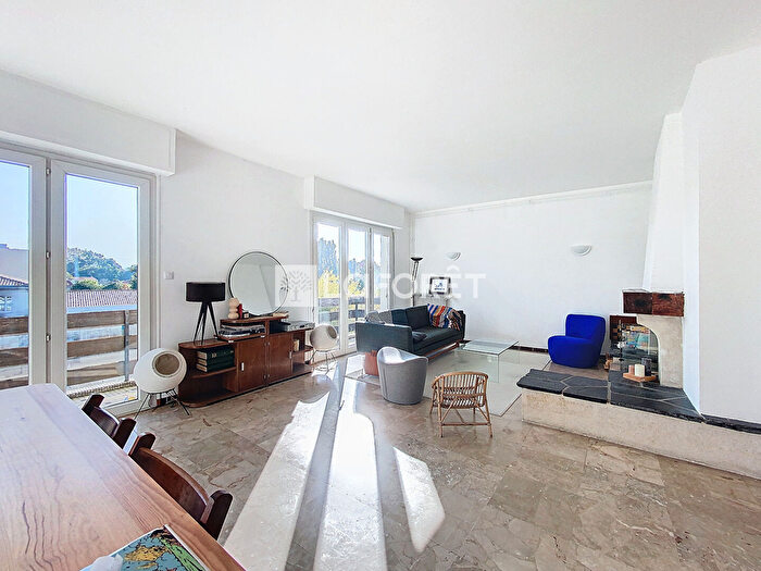 Appartement à vendre - Pessac, Bourg - 4 pièces - 3 chambres