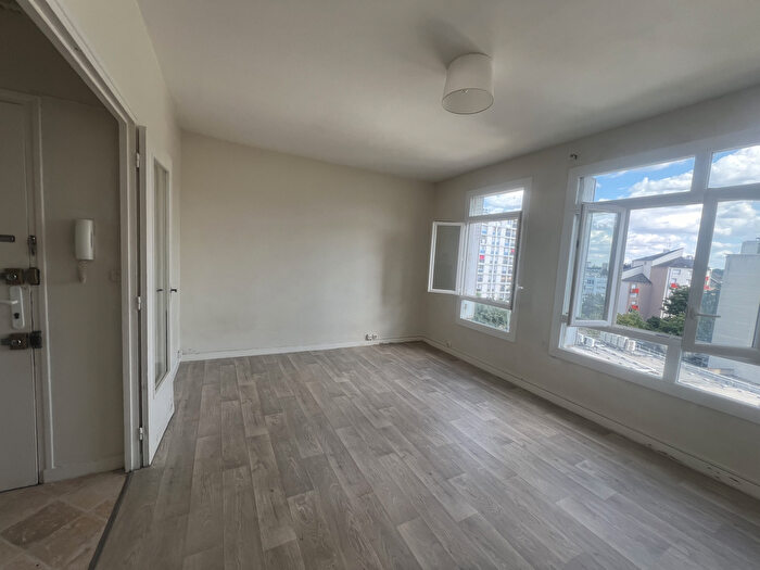 Appartement à vendre - Tours, Sanitas, Rotonde - 3 pièces - 2 chambres