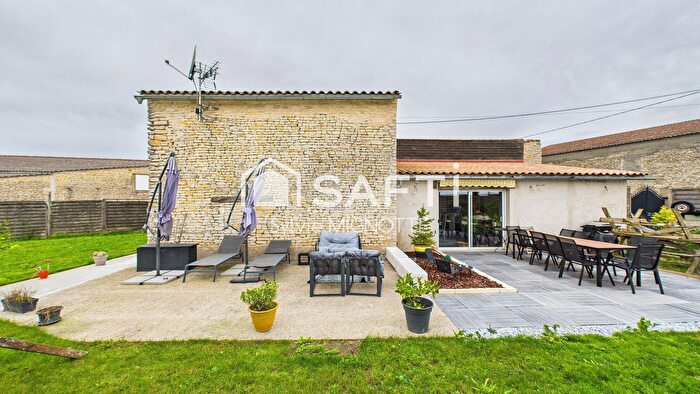 Maison à vendre - Benon - 5 pièces - 3 chambres