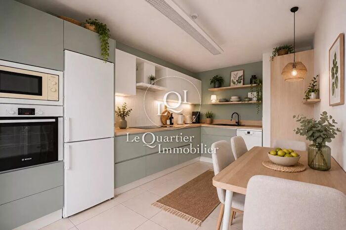 Issy-les-Moulineaux, Les Epinettes, Le Fort, Les Hauts d'Issy : Appartement 4 pièces à vendre