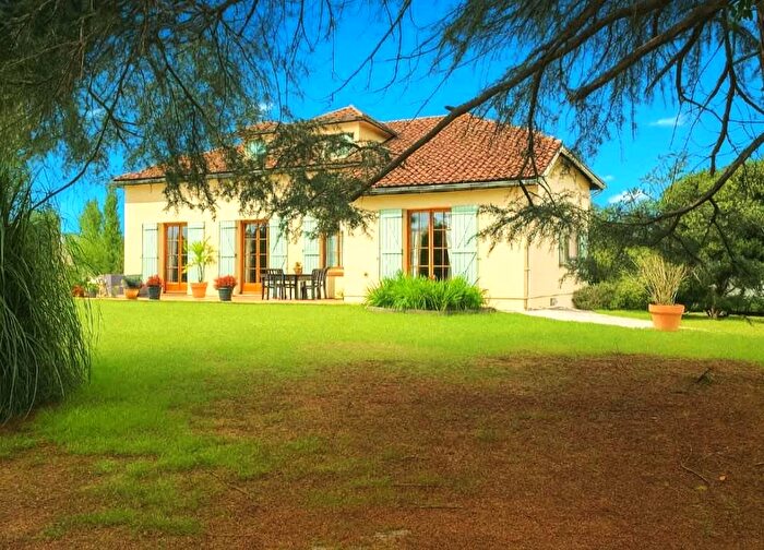 Maison à vendre - Villeneuve-de-Marsan - 7 pièces - 4 chambres