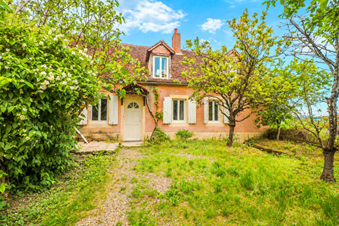 Saint-Benin-dAzy - Maison 4 pièces à vendre