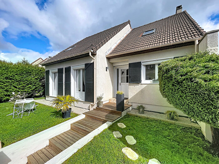 Maison à vendre - Orcemont - 7 pièces - 5 chambres