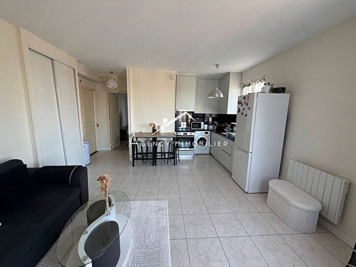Nicolas Carnot, Le Raincy - Appartement 2 pièces à louer